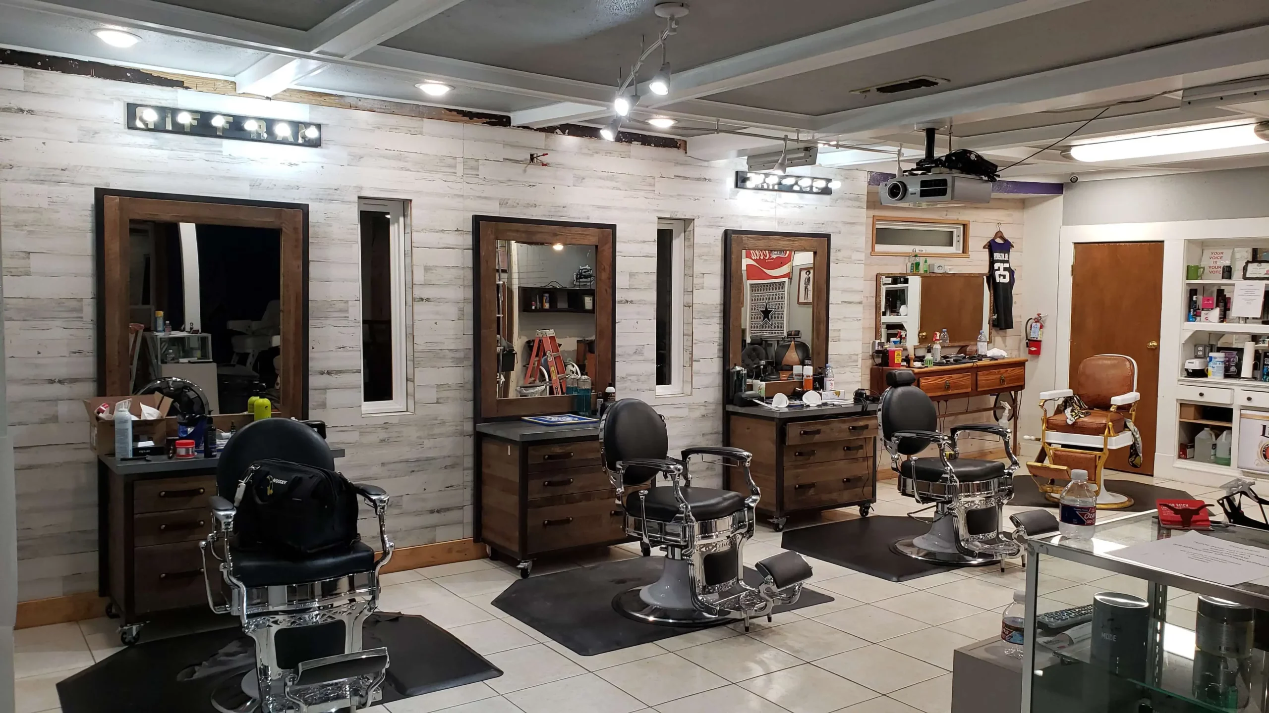 Haircut Fort Worth SPORT CLIPS HAIRCUTS OF FORT WORTH / HULEN